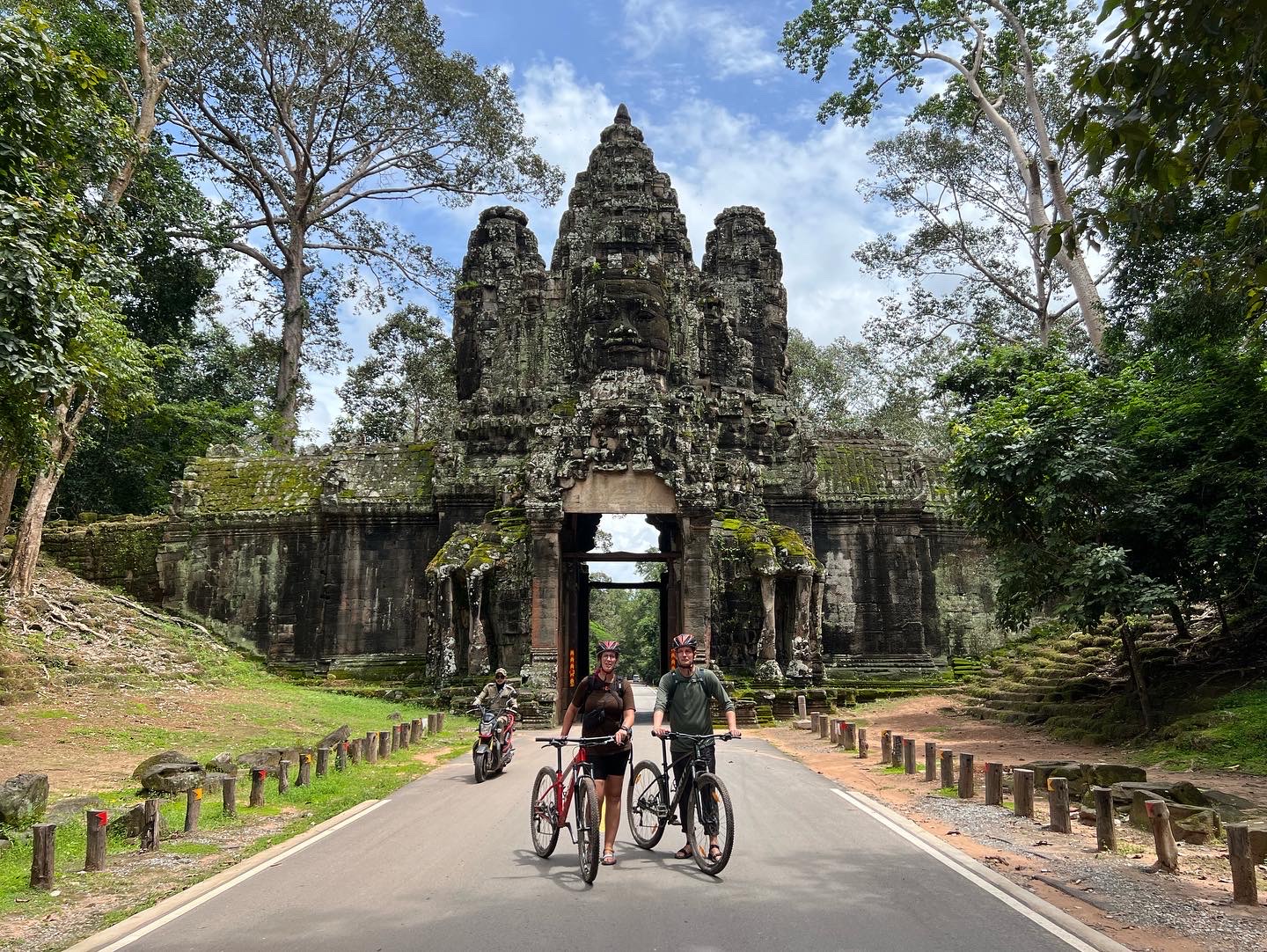 Angkor Wat Bike Tour | Siem Reap Bike Tour